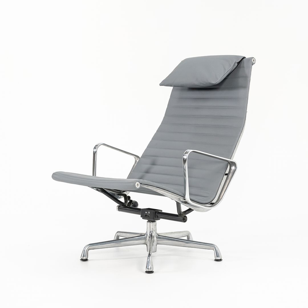 Aluminium chair ea 124 store