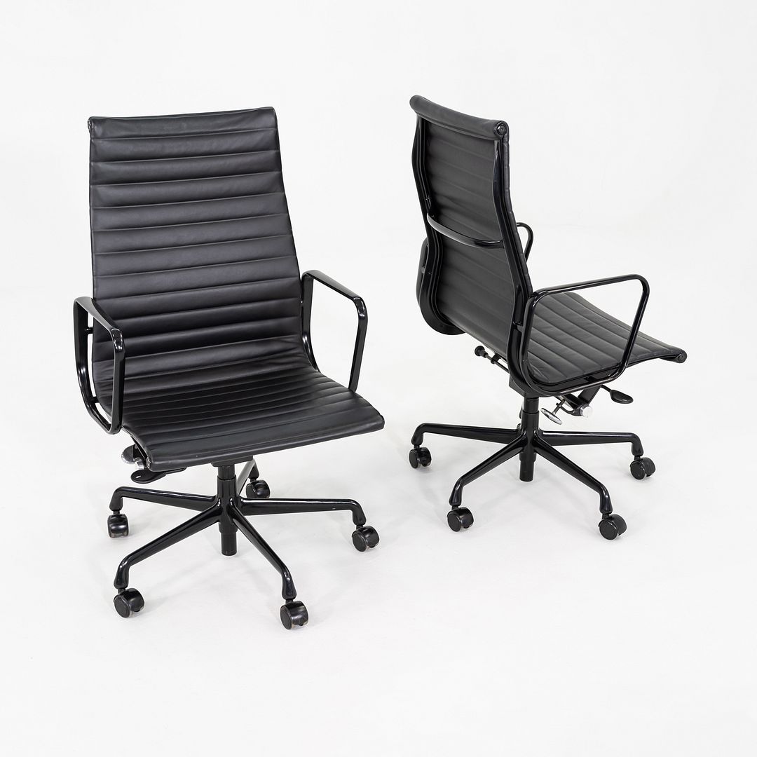 Aluminum Group Executive Desk Chair, Model EA337 by Ray and Charles ...